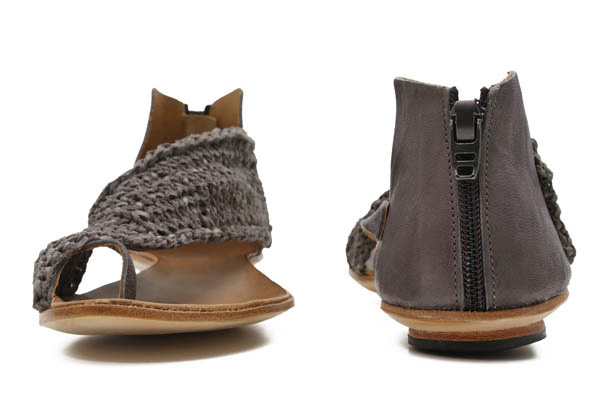 Cydwoq Felis in Grey : Ped Shoes - Order online or 866.700.SHOE (7463).
