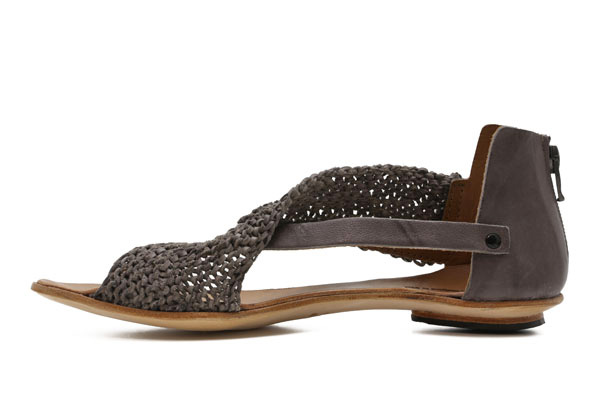 Cydwoq Felis in Grey : Ped Shoes - Order online or 866.700.SHOE (7463).