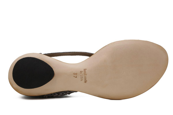 Cydwoq Felis in Grey : Ped Shoes - Order online or 866.700.SHOE (7463).